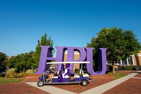 Meet Your Ambassadors | Undergraduate Admissions | High Point University