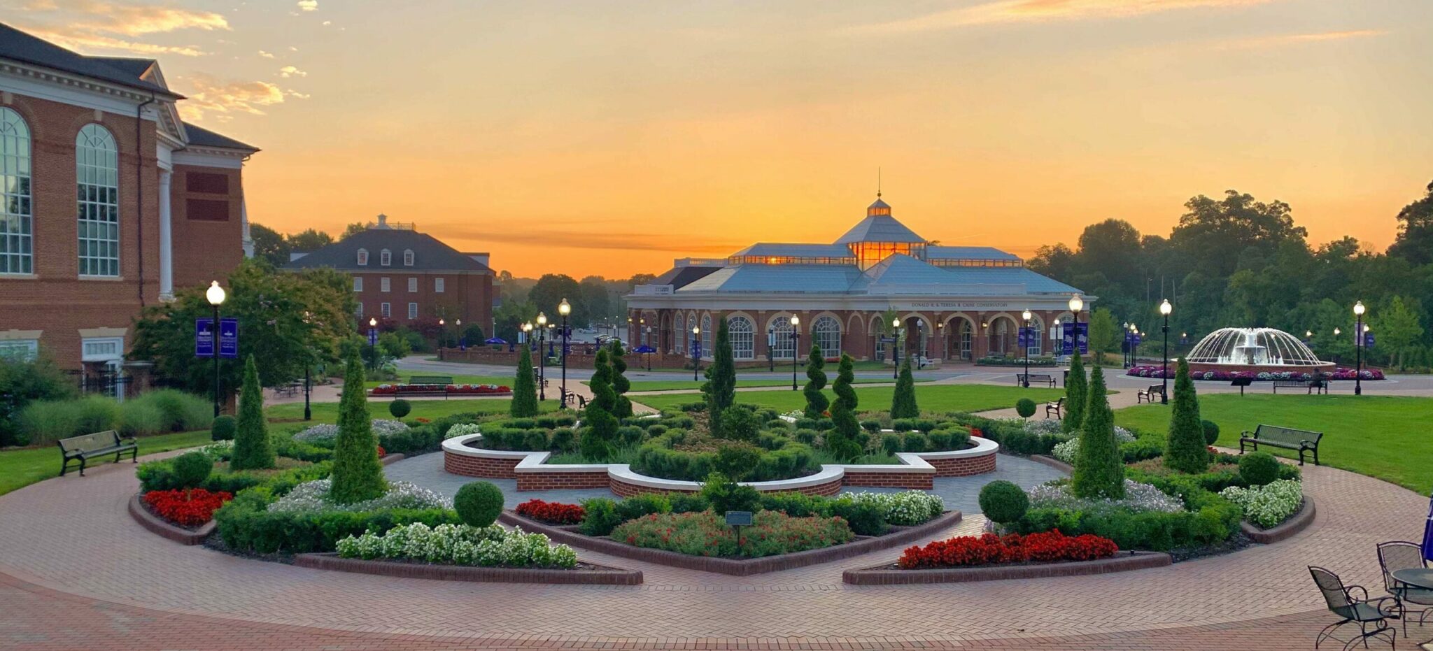 Topiary Fusion Garden | Mariana H. Qubein Arboretum & Botanical Gardens ...