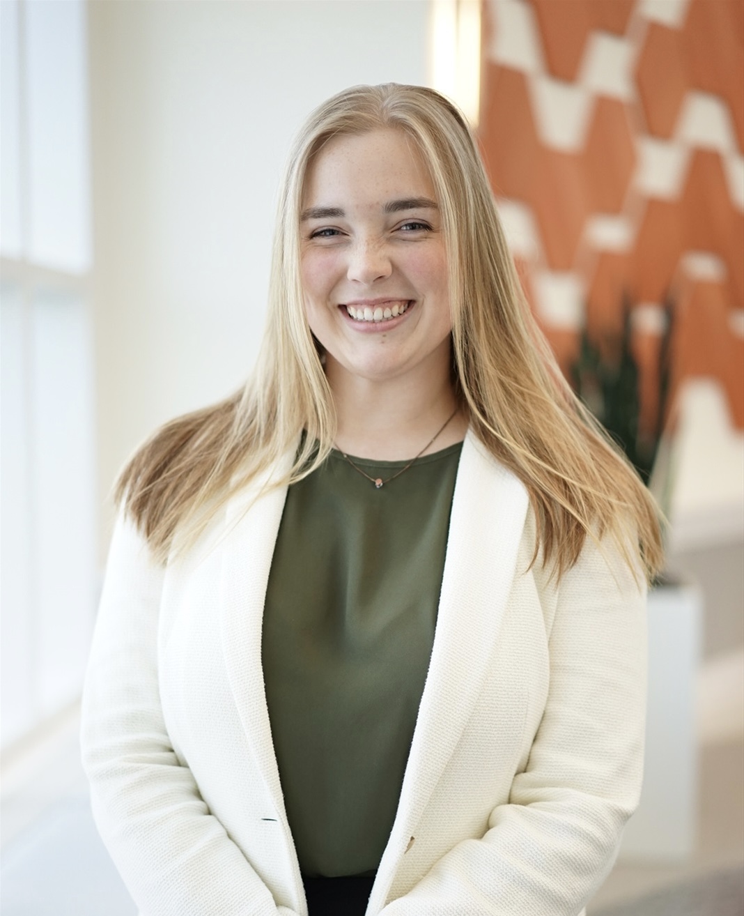 Chloe Cox Pursues PhD in Medicinal Chemistry | High Point University