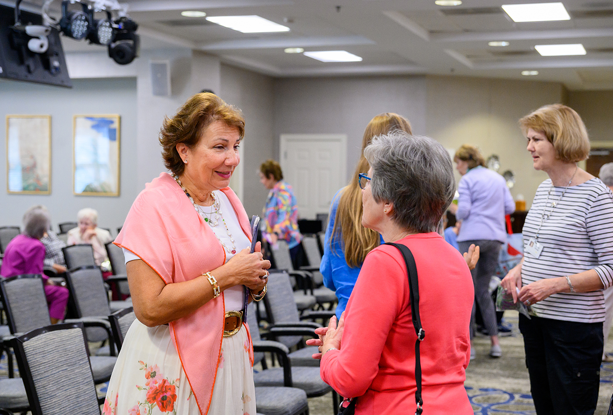 HPU’s First Lady Shares Garden History with Residents at River Landing ...