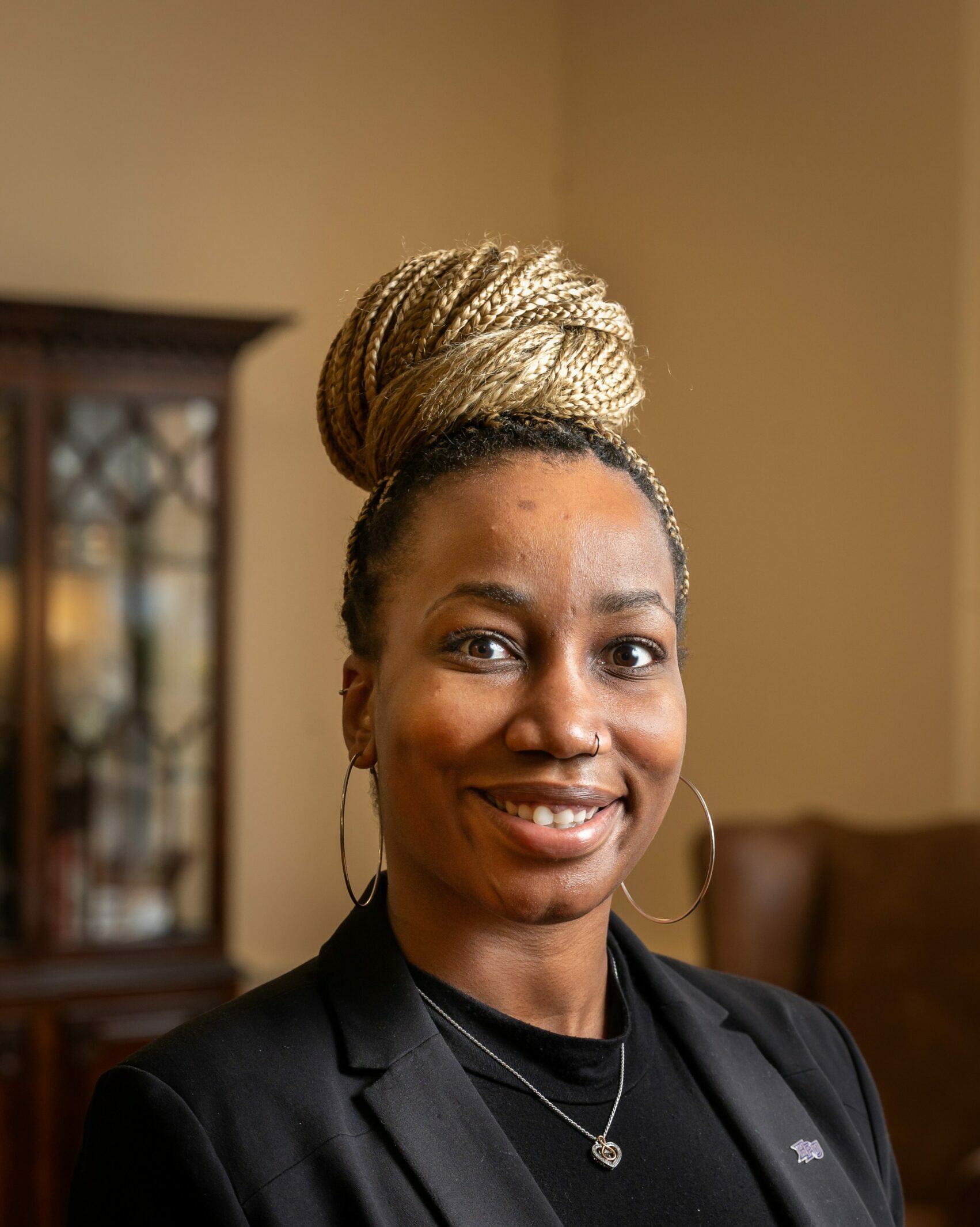 Dominique Jones's Instagram, Twitter & Facebook on IDCrawl