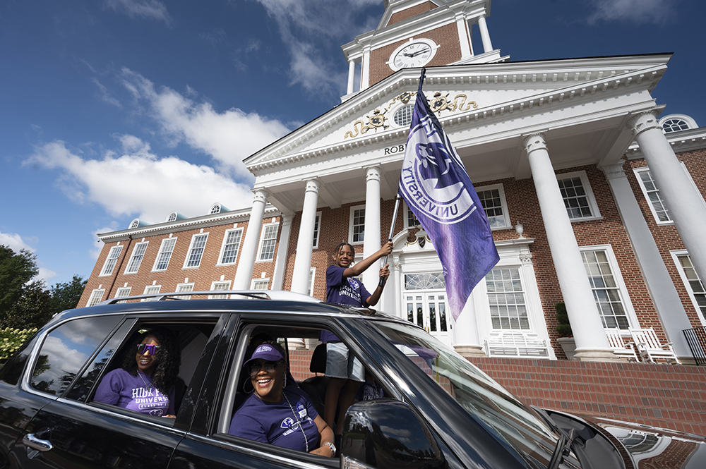 HPU Welcomes Historic Number of New Students this Move|In Weekend ...