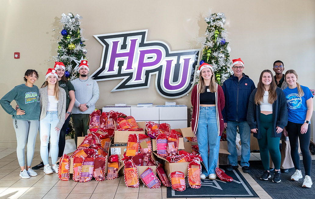 HPU Students Stuff 1,000 Stockings for Salvation Army | High Point ...