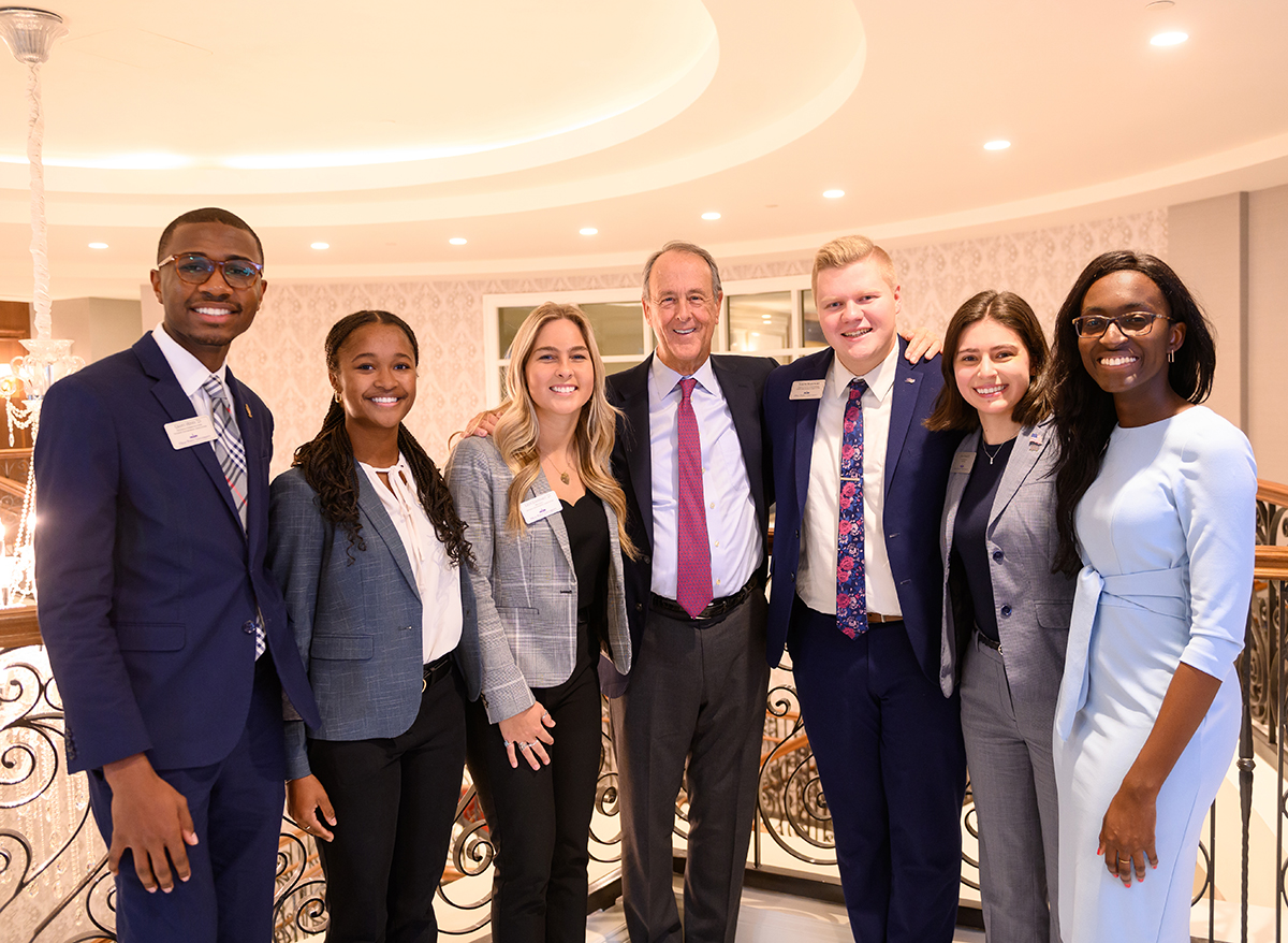 Former White House Chief of Staff Erskine Bowles Visits HPU | High ...