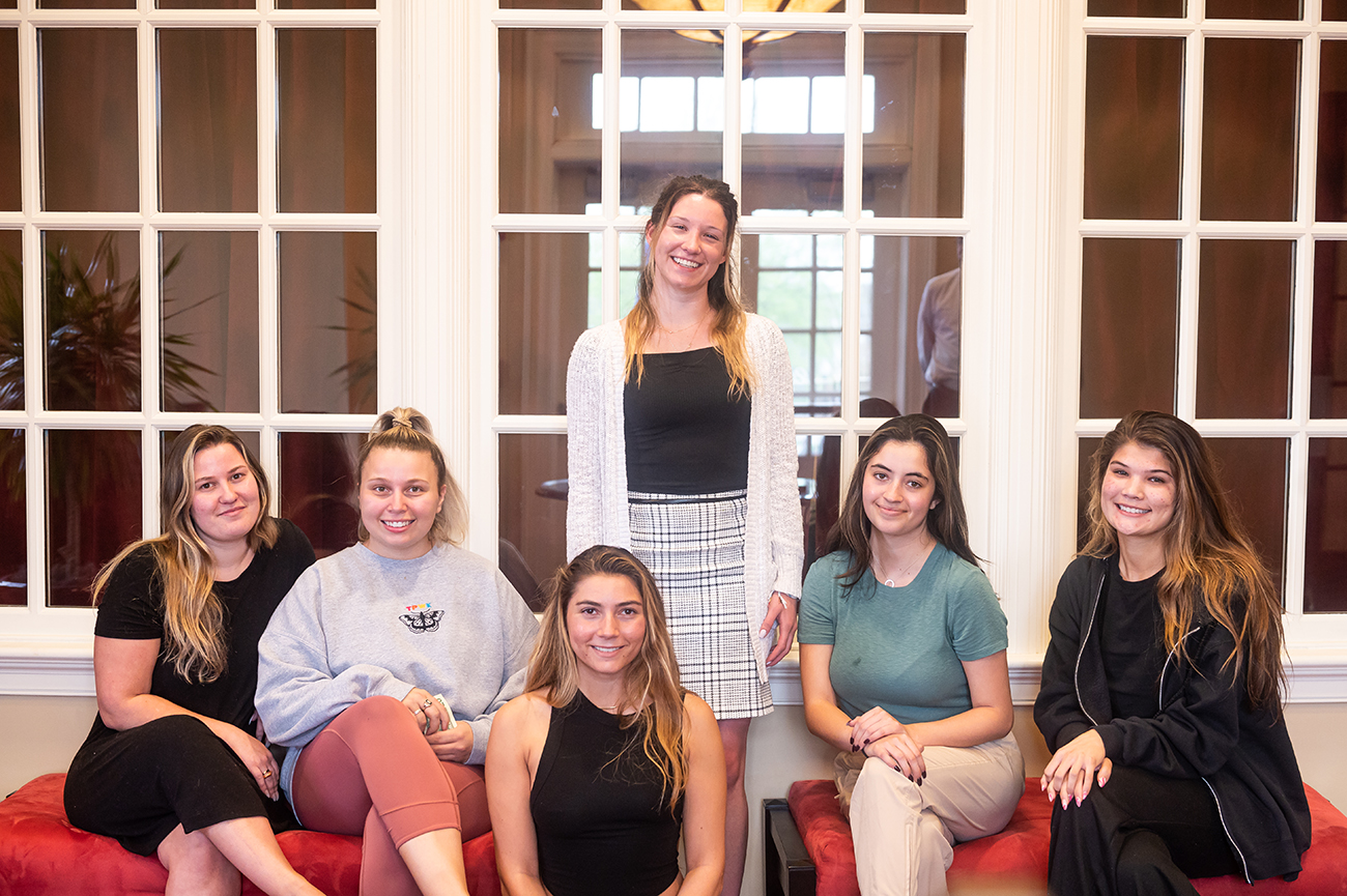 HPU Students Raise Funds Through Persuasive Speaking Class | High Point ...