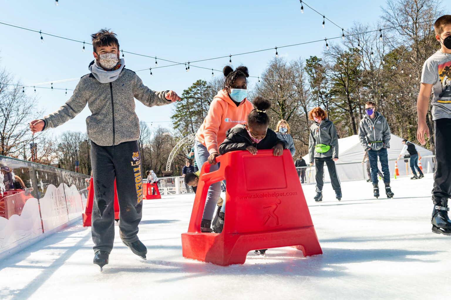 Community Members Enjoy HPU’s Ice Rink | High Point University