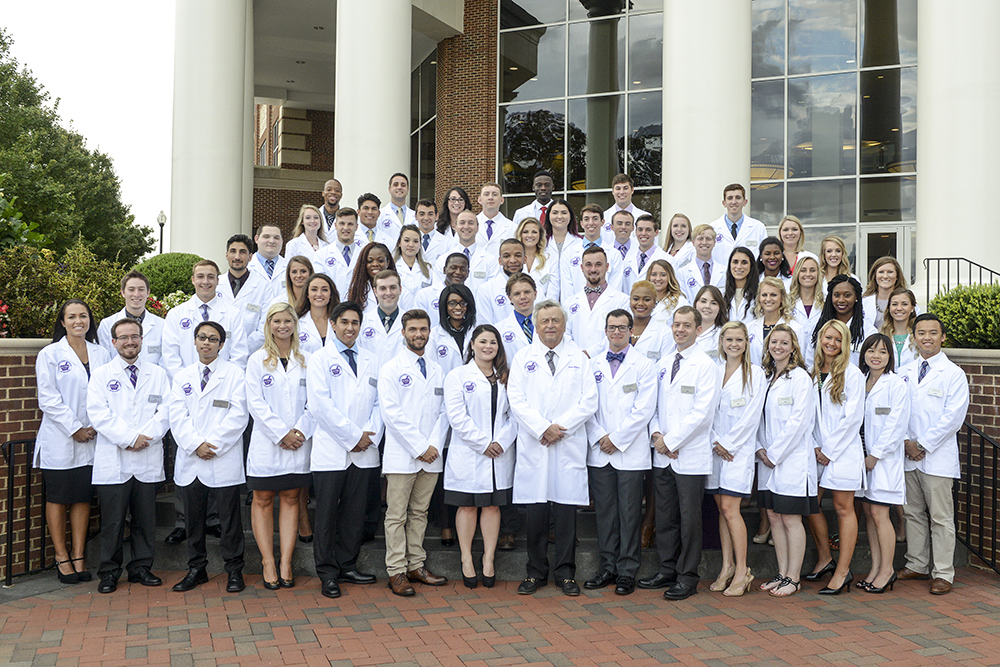 First Pharmacy Students Receive White Coats | High Point University ...