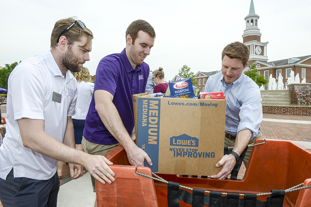 HPU Kicks Off 'Stamp Out Hunger Drive' with 2,000 Pounds of Food | High ...