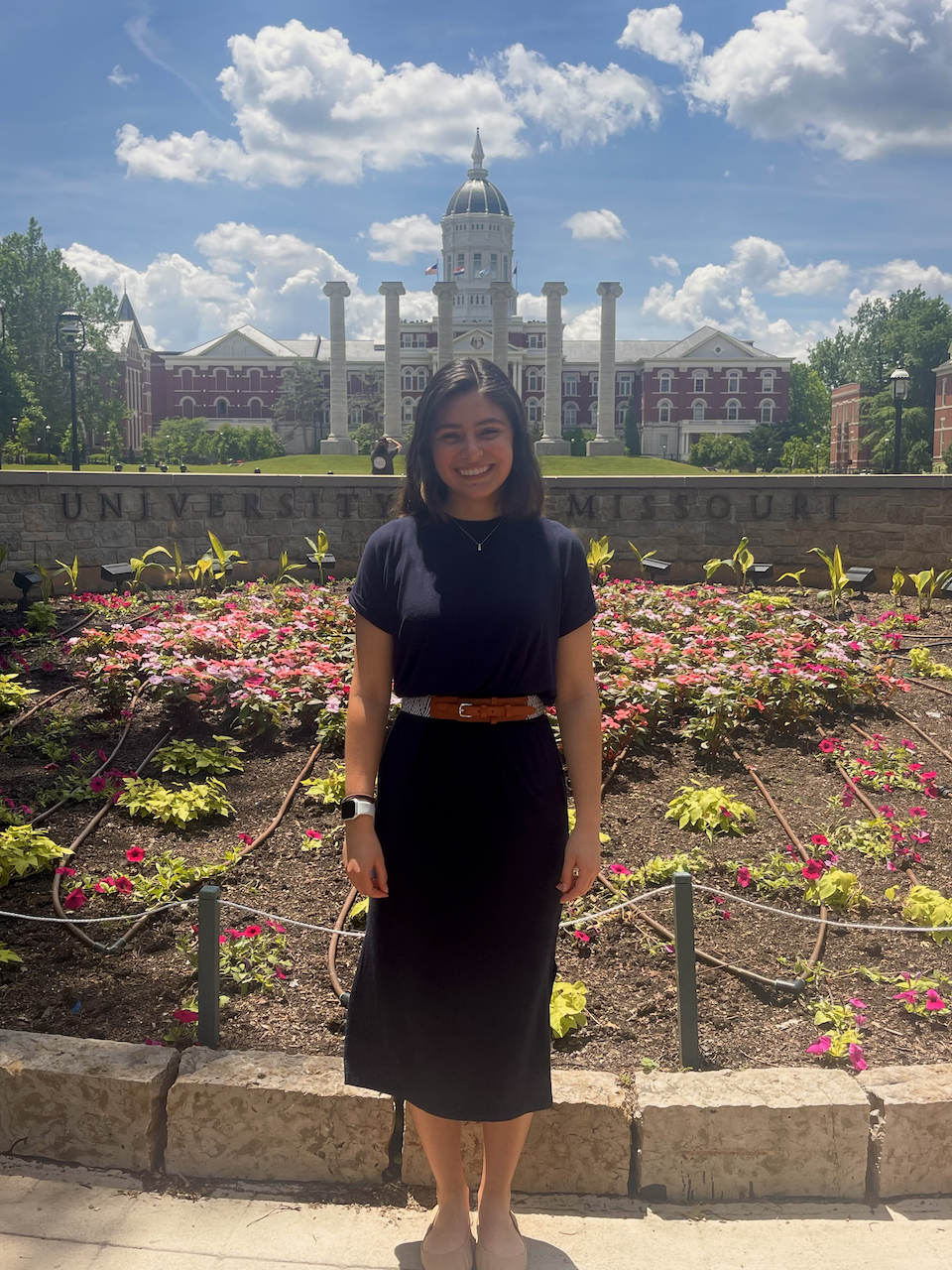 Internship Profile: Julia Velasquez Conducts Neural Research | High ...